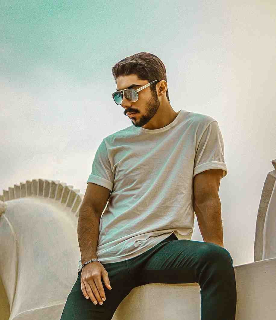 From Drab to Fab: Finding the Right Fit and Colors to Accentuate Any ...